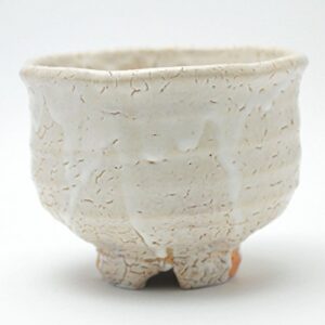 Ceramic sake bottles of Hagi ware pottery - Masterpieces of Japanese ...